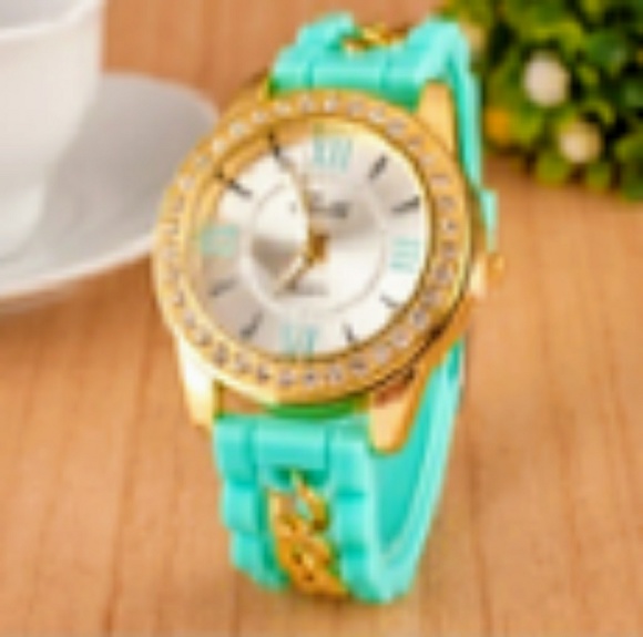 Quartz | Accessories | Rhinestones Quartz Classic Jelly Watch | Poshmark